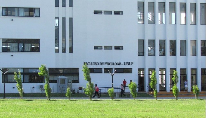 UNLP: Se inauguró la ampliación del edificio central de psicología ...