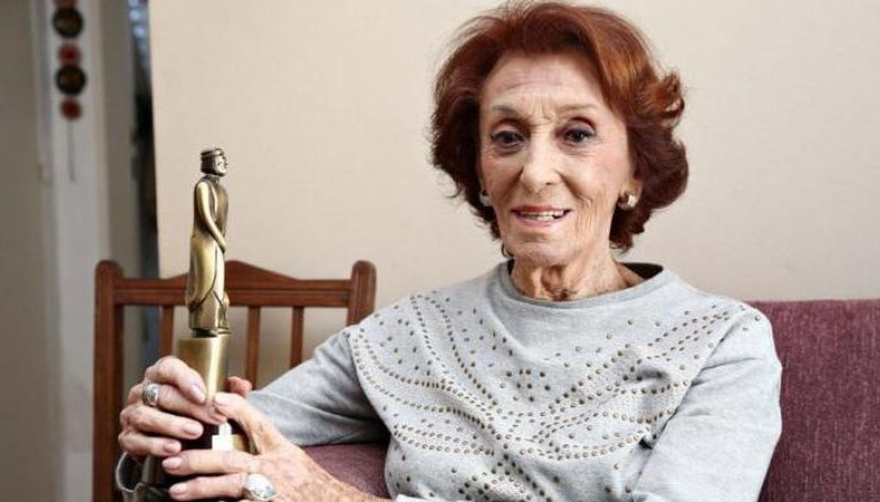 Hilda Bernard, figura del espectáculo nacional, cumple 100 años - Periodata